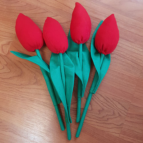 Tulip Tutorial and free pattern – Custom Fabrics UK